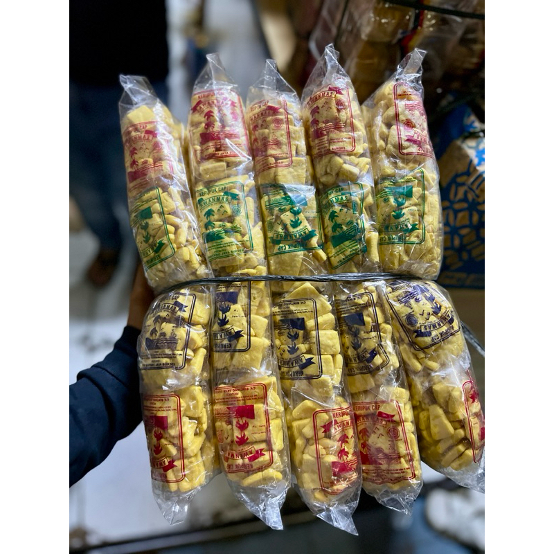 Jual Kerupuk Tahu Pinokio 1 pak ( 24 pcs) | Shopee Indonesia