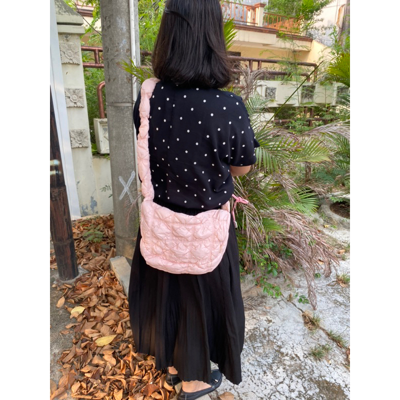 Jual Miniwollie / fluffy small / tas slingbag / tas mirip carlyn ... Jual Miniwollie / fluffy small / tas slingbag / tas mirip carlyn ...