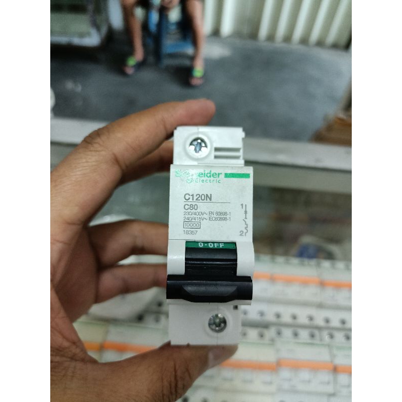Jual MCB SCHNEIDER C120N 1P 80A,100A, 125A HARGA PROMO | Shopee Indonesia