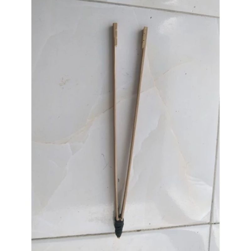 Jual Capitan sampah / Penjepit sampah bambu asli 60 cm | Shopee Indonesia