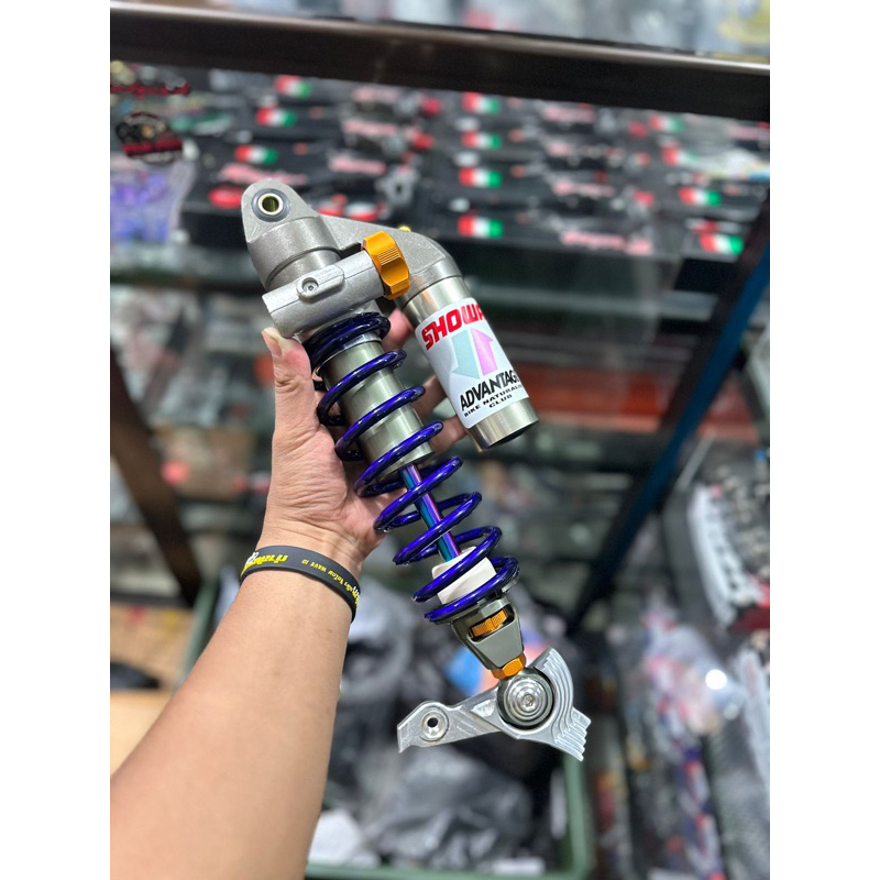 Jual Shock showa cnc 330mm include Raiser dan baut spiral | Shopee ...