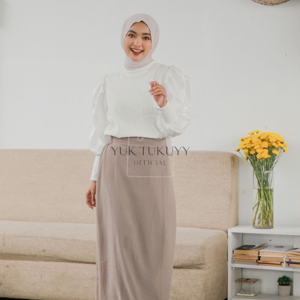 Jual Atasan Aesthetic Blouse Korean Style - Baju Blouse Wanita Terbaru ...