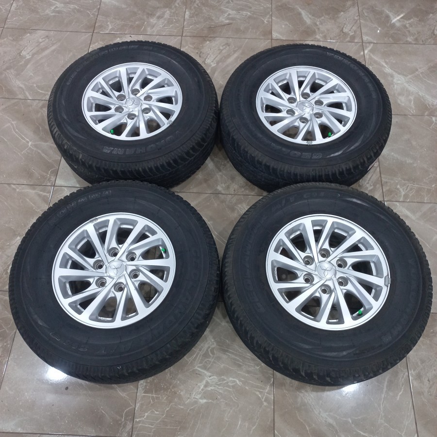 Jual VELG MOBIL SECOND STANDAR PAJERO RING 16 PCD 6X139 + BAN YKHM(2019 ...