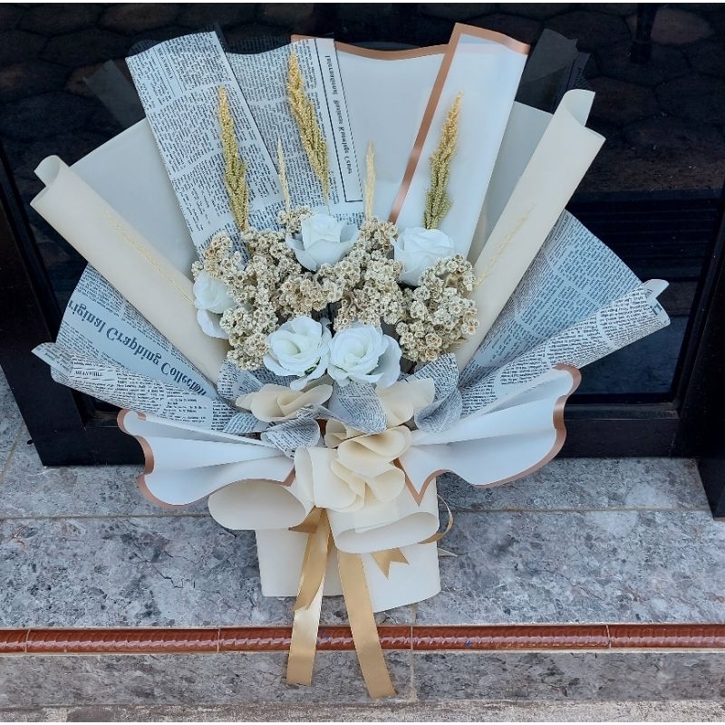 Jual Bucket Bunga Ukuran Besar Bunga artificial edelwais Untuk Buket ...