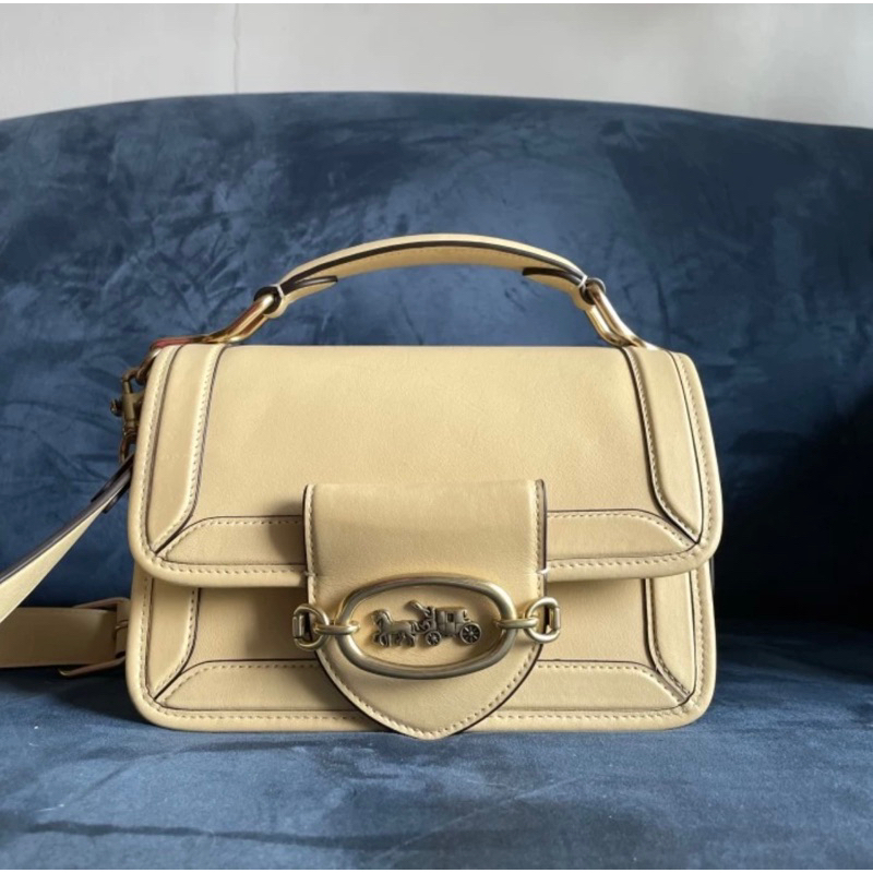 Jual Coach Hero Bag Cream Original Secondhand | Shopee Indonesia