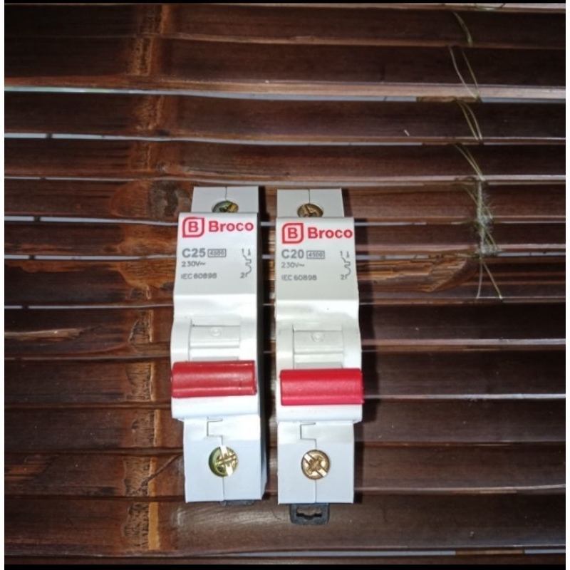 Jual MCB broco 20 25 Amper harga sama MCB listrik | Shopee Indonesia