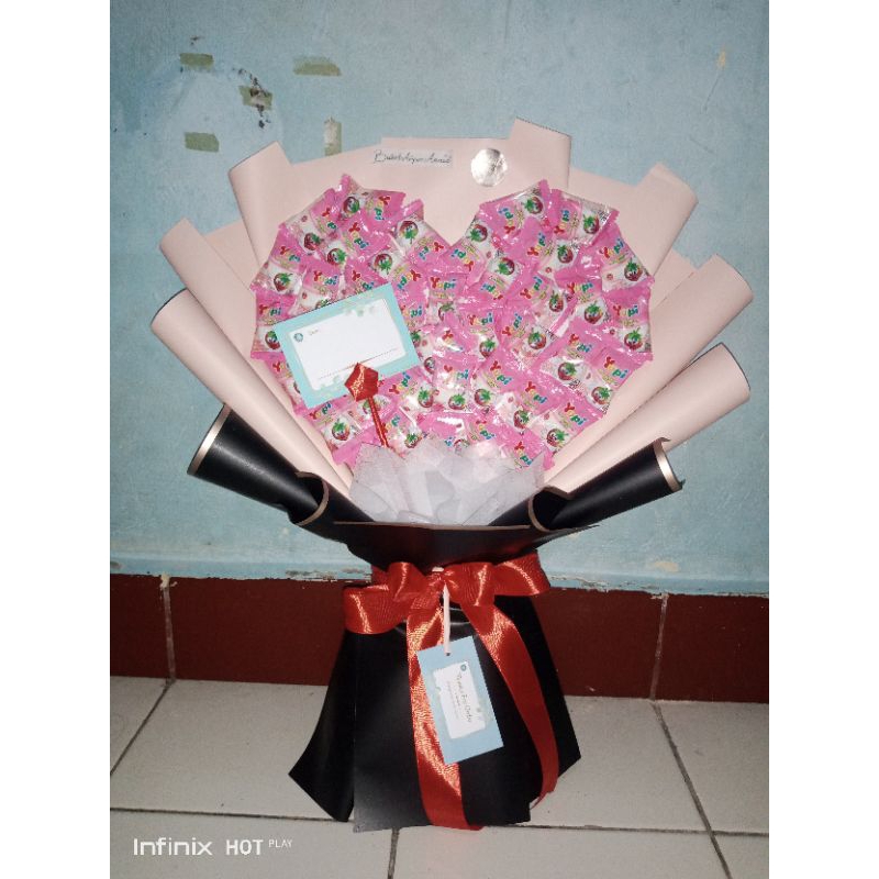 Jual Buket Permen Yupi (Bentuk Love) | Shopee Indonesia
