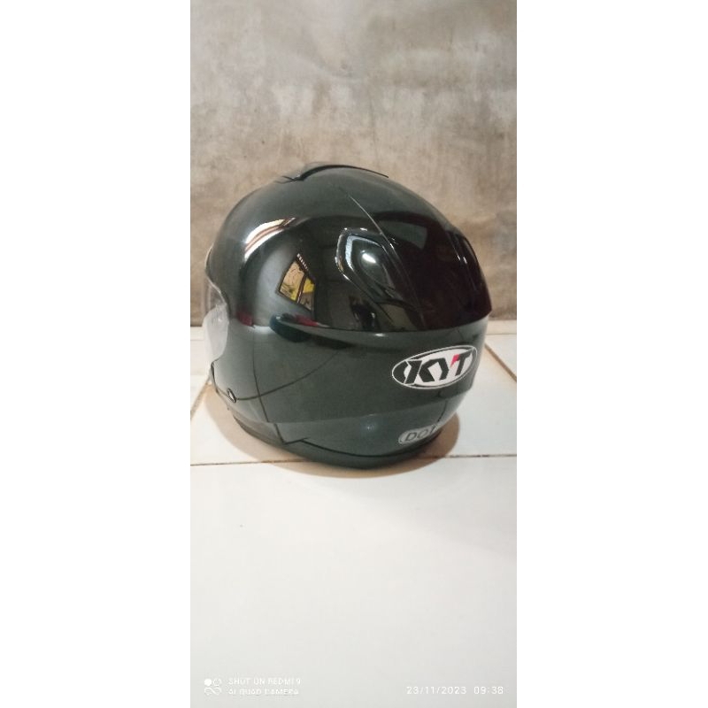 Jual Helm KYT Kyoto. warna hitam glossy, size M (SECOND) | Shopee Indonesia