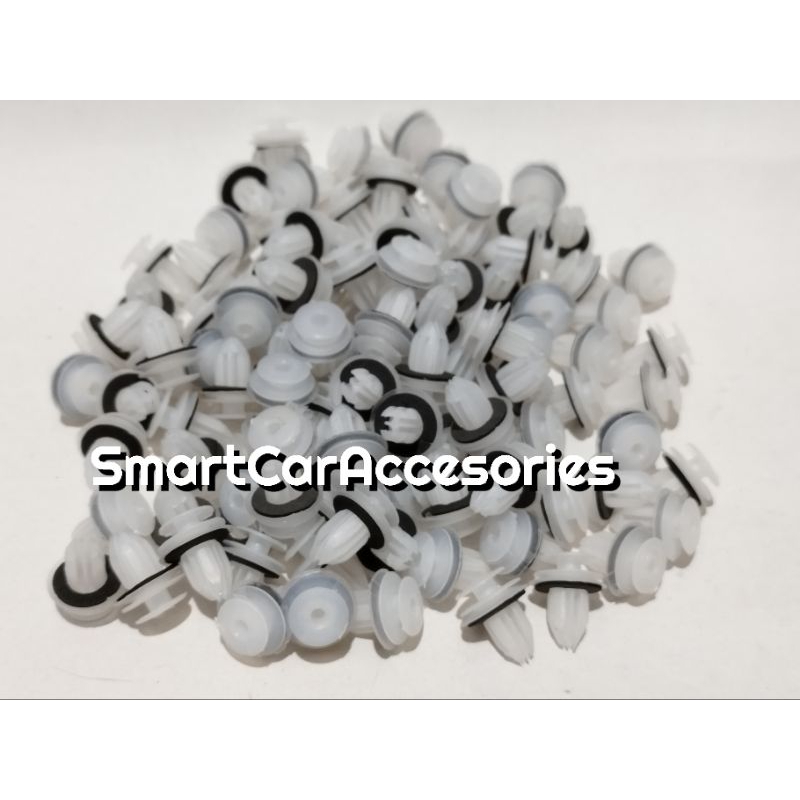 Jual Klip clip kancingan harbot doortrim dortrim pintu universal toyota ...