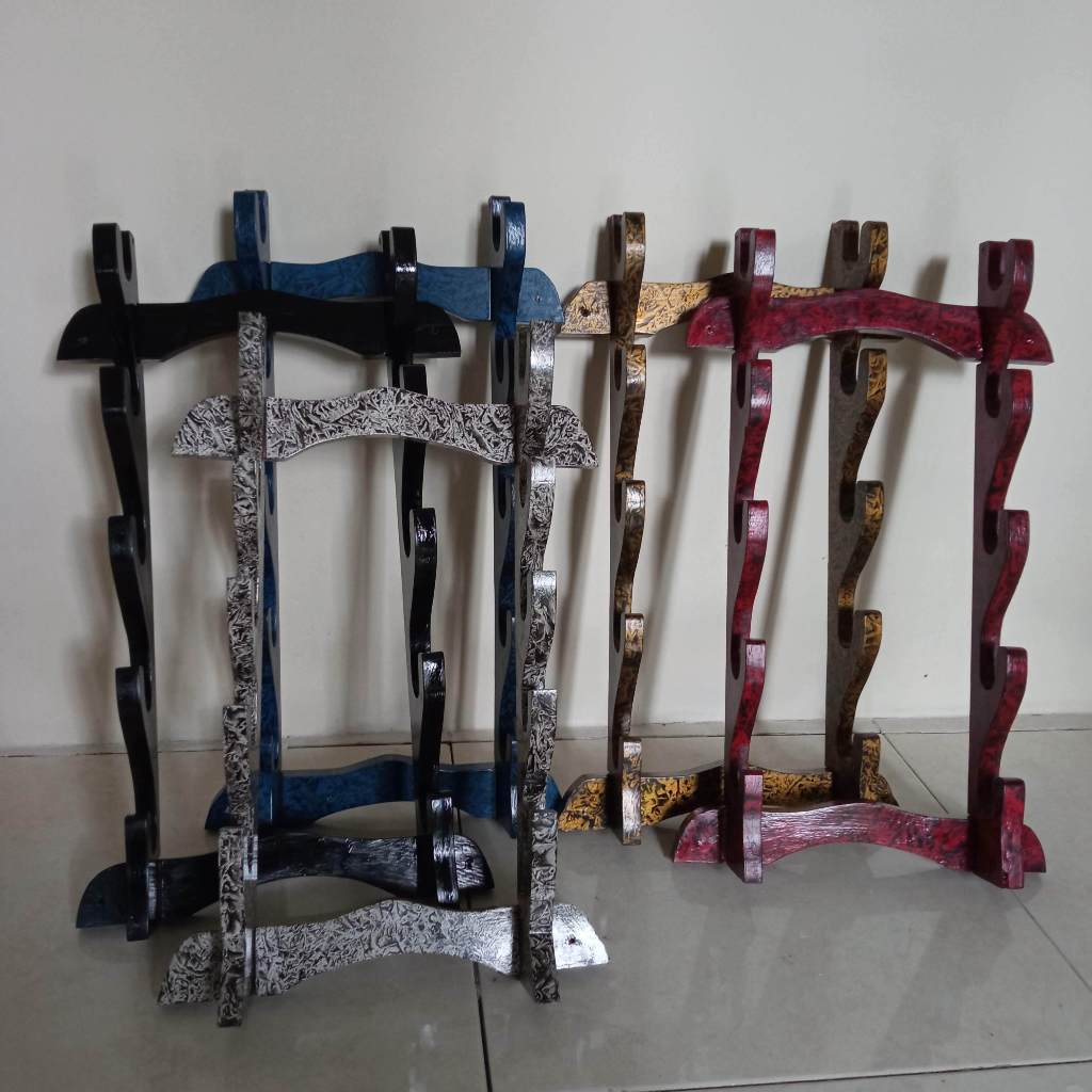 Jual Dudukan/Rak/Stand Golok & Pedang 5 Tahap Varian Warna Untuk ...