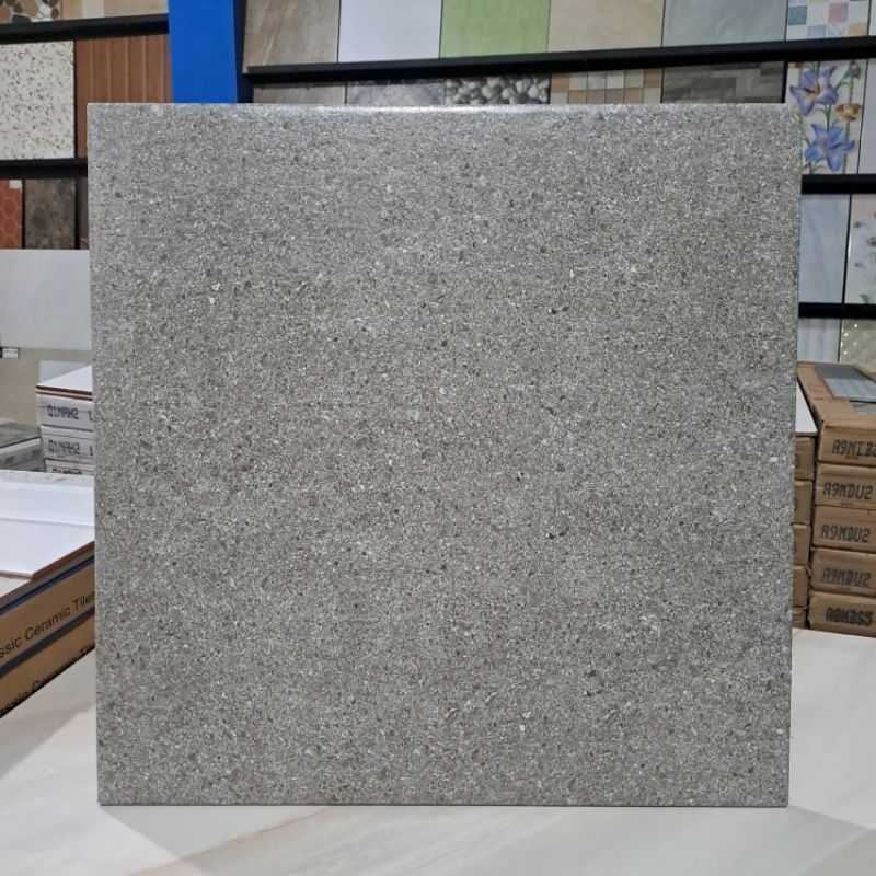 Jual keramik lantai kasar 40x40 Mulia Tile Stonella Light Grey ...