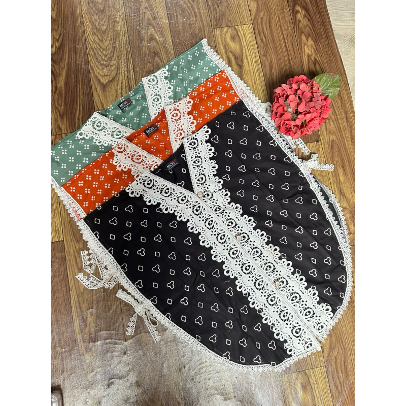 Jual April vest batik renda rompi batik renda vintange | Shopee Indonesia