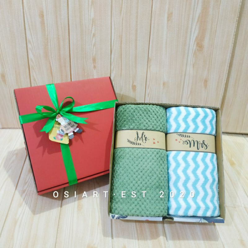 Jual Christmas Hampers Handuk Couple Ukuran 70x140 Cm Hadiah Natal Unik ...