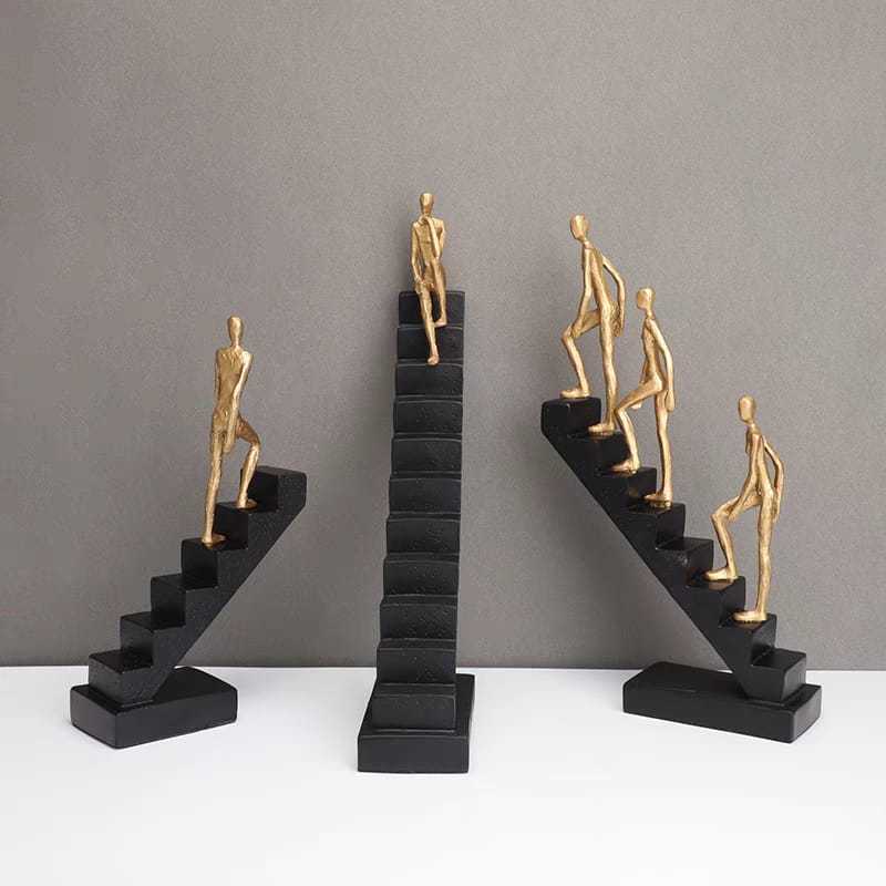 Jual Ornament Pajangan Patung / Golder Man Ascending Sculpture EB Home ...