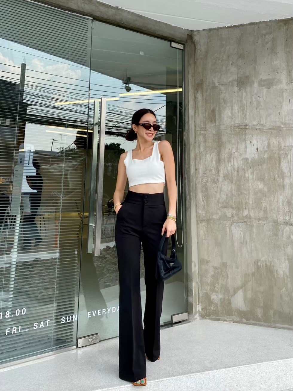 Jual Levica Pants (Promthong Two Button Pants Import Bangkok) | Shopee ...