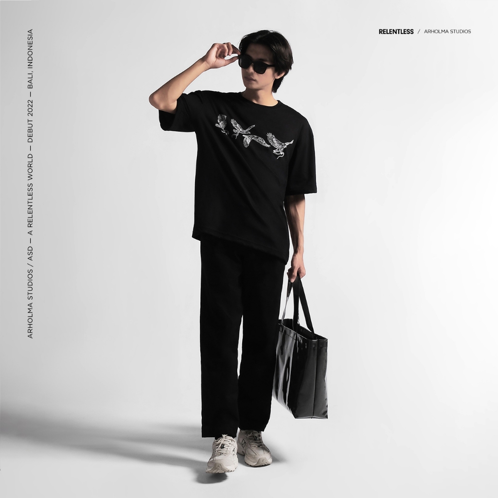 Jual Arholma Studios - Oversized TShirt 'Horus' Black | Shopee Indonesia
