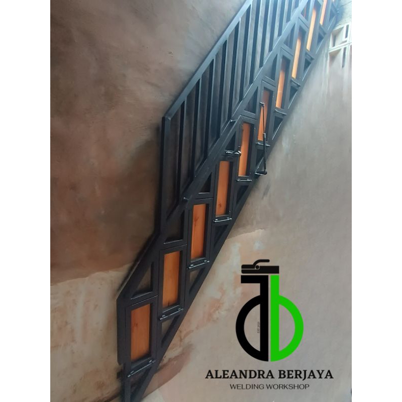 Jual Tangga lipat dinding /tangga rebah lipat/tangga lipat minimalis ...