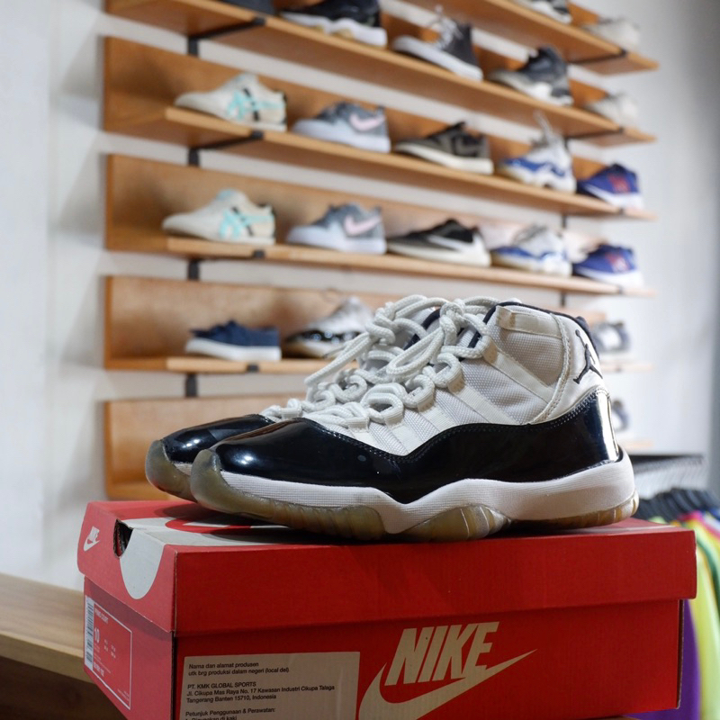 Jual Nike Air Jordan 11 High Concord (Space Jam) | Shopee Indonesia