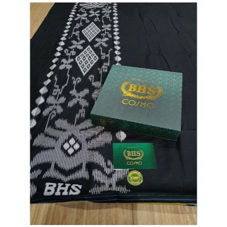 Jual SARUNG BHS COSMO GOLD PUTIH POLOS DAN HITAM POLOS (COD/Bayar di ...