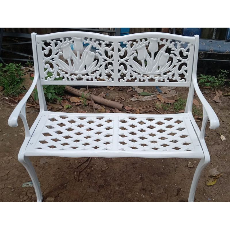 Jual KURSI TAMAN BESI KURSI TERAS KURSI BESI KURSI HALTE KURSI JALAN ...