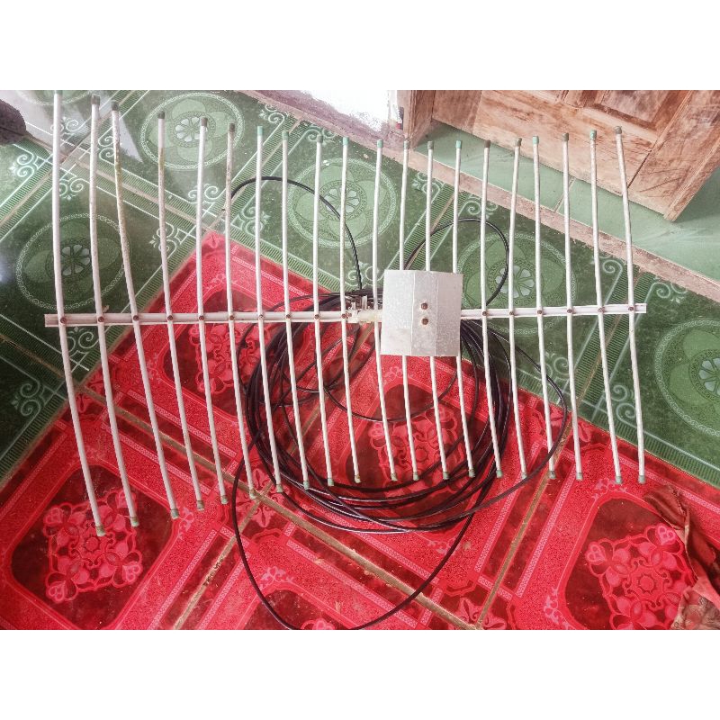 Jual ANTENA YAGI GRID 4G scond | Shopee Indonesia