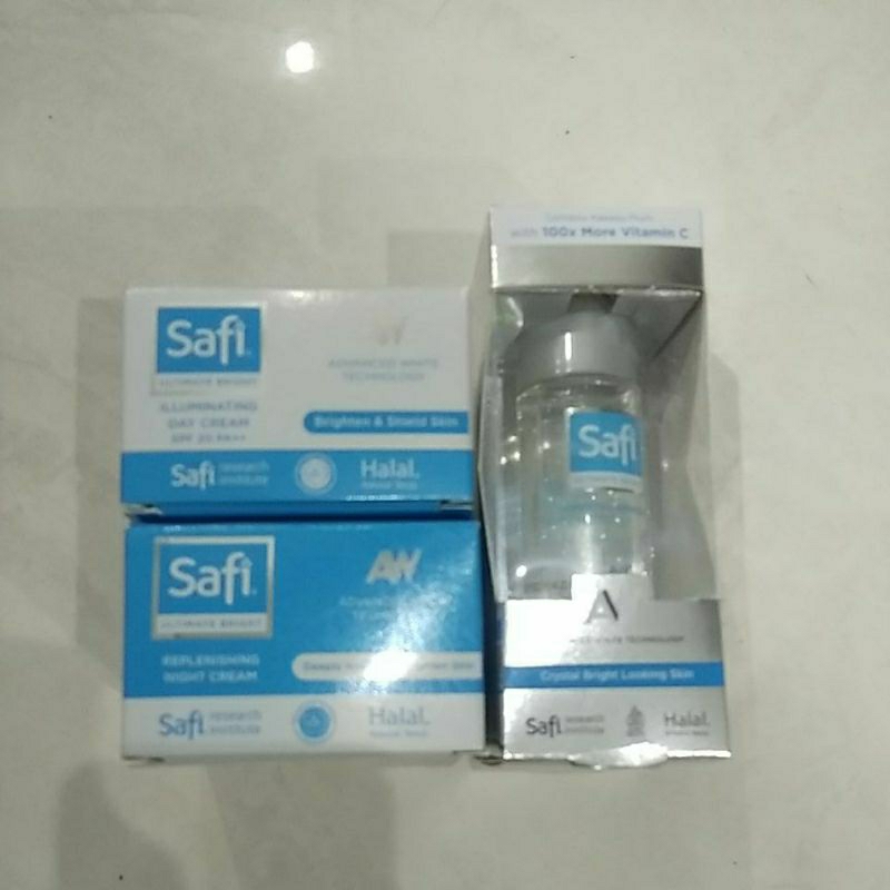 Jual PAKET SAFI ULTIMATE BRIGHT DAY+NIGHT+CRYSTAL ESSENCE 35ML | Shopee Indonesia