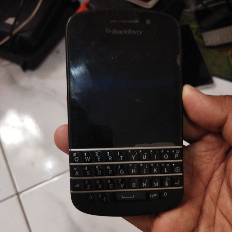 Jual BB Q10 BlackBerry Q10 | Shopee Indonesia