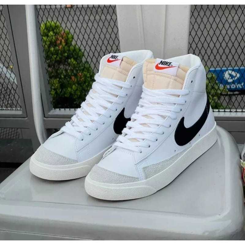 Jual Sepatu Blazer Mid 77 Vintage White Black Red Blue Pria dan Wanita ...