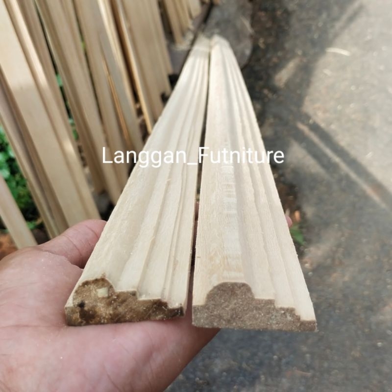 Jual Wall moulding / List kayu panjang L: 4,5cm P: 200cm | Shopee Indonesia
