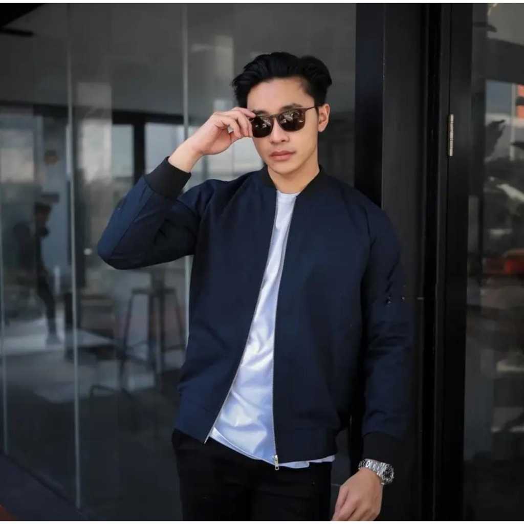 Jual Rikho Jaket Bomber Canvas Navy Rib Black | Shopee Indonesia