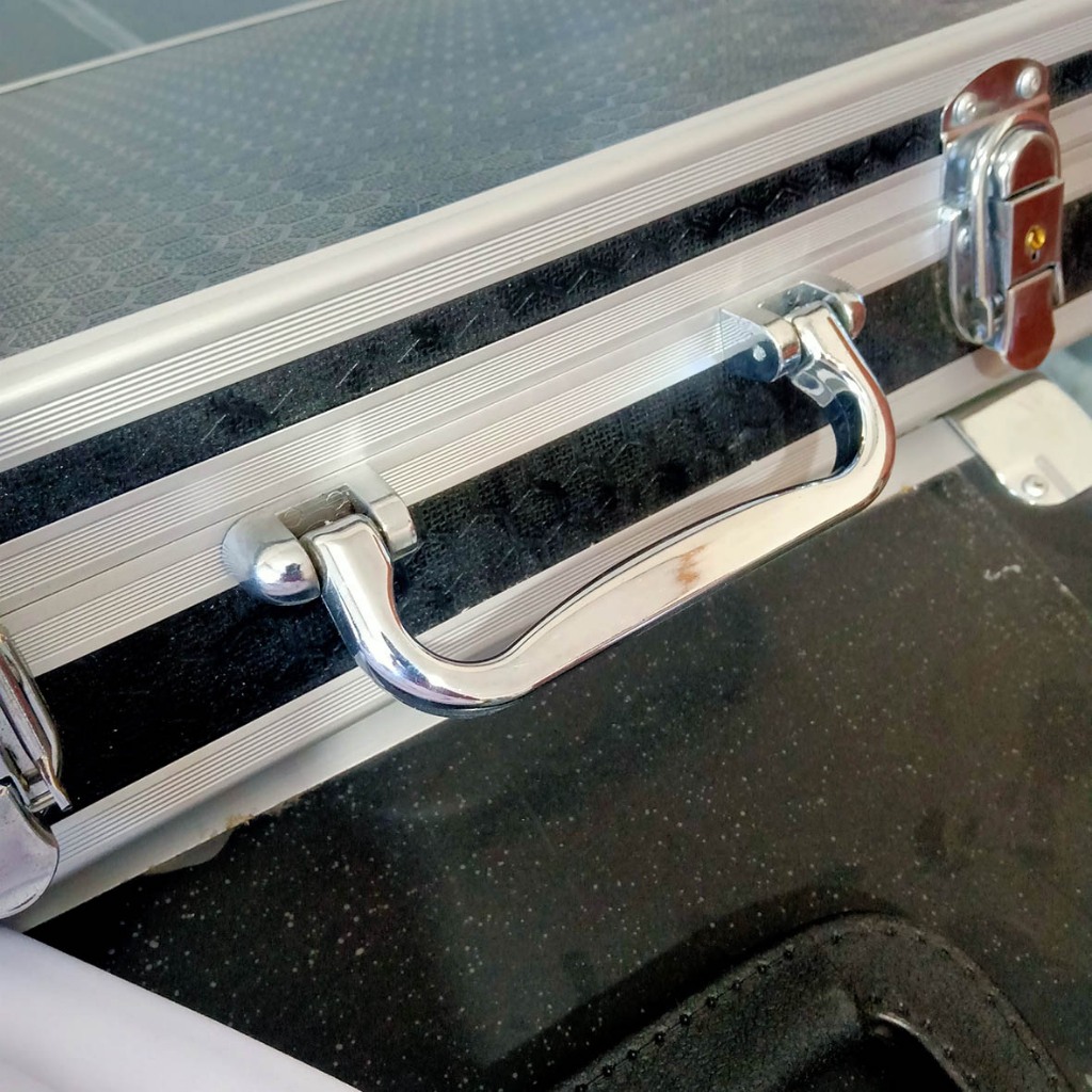 Jual handle hardcase koper/box speaker/hardcase handel koper | Shopee ...