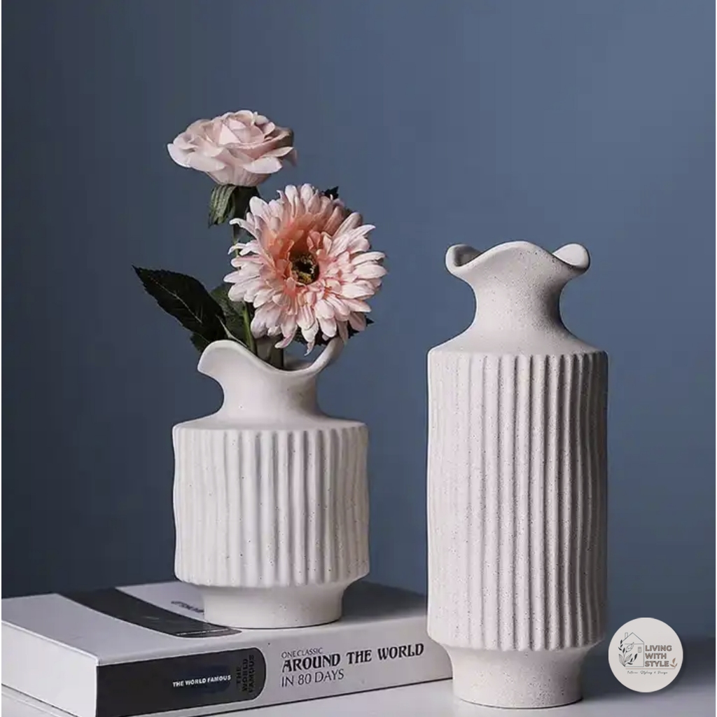 Jual Living With Style - Classic Modern Flower Vase / Vas Bunga ...