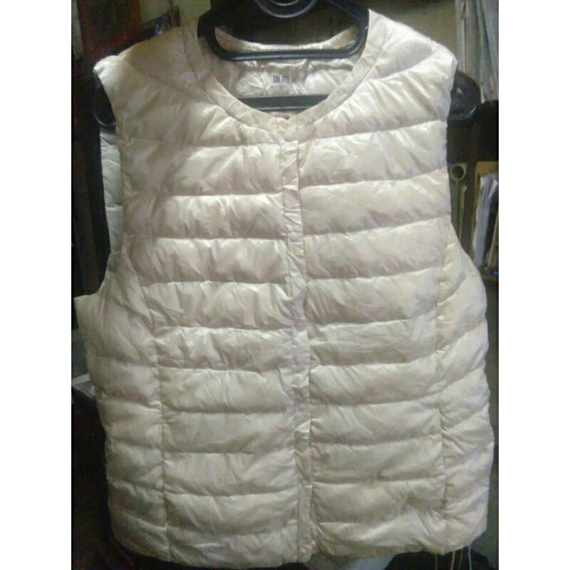 Jual rompi vest uniqlo ul | Shopee Indonesia