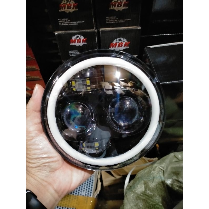 Jual lampu depan Daymaker LED 5,7 inch PNP cb motor mobil | Shopee ...