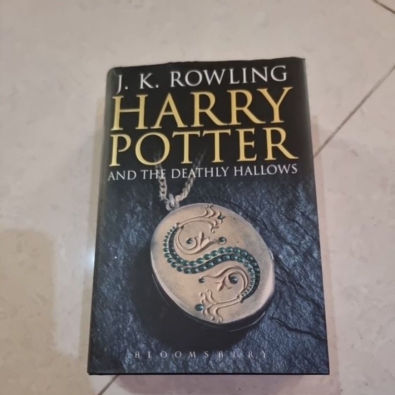 Jual Harry Potter and the Deathly Hallows JK Rowling English | Shopee ...