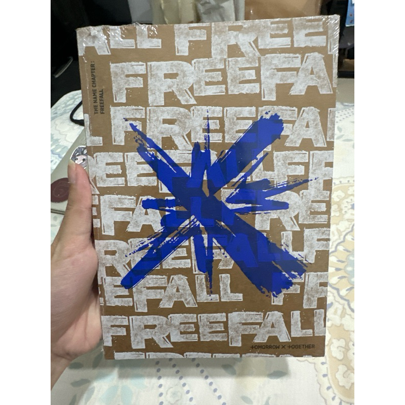 Jual TXT Tomorrow x Together The Name Chapter Freefall Album Gravity Version | Shopee Indonesia