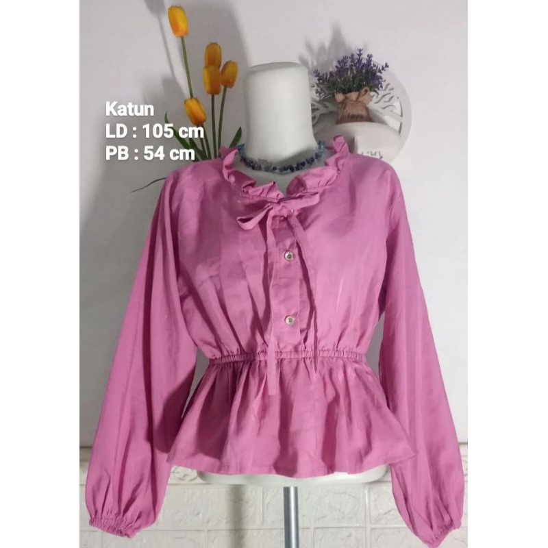 Jual Baju PRELOVED MURAH | Shopee Indonesia