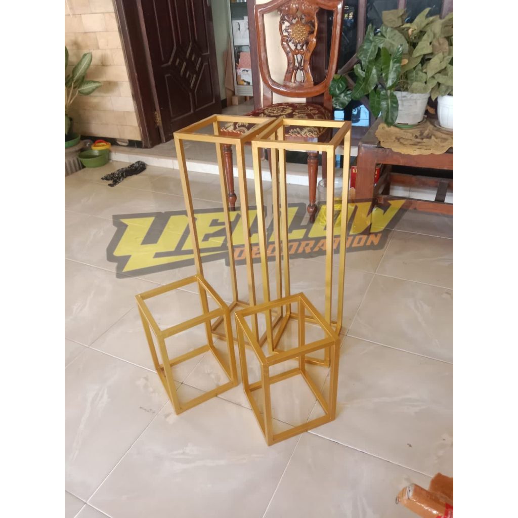 Jual Standing flower besi isi 4pcs 70cm & 50cm | Shopee Indonesia