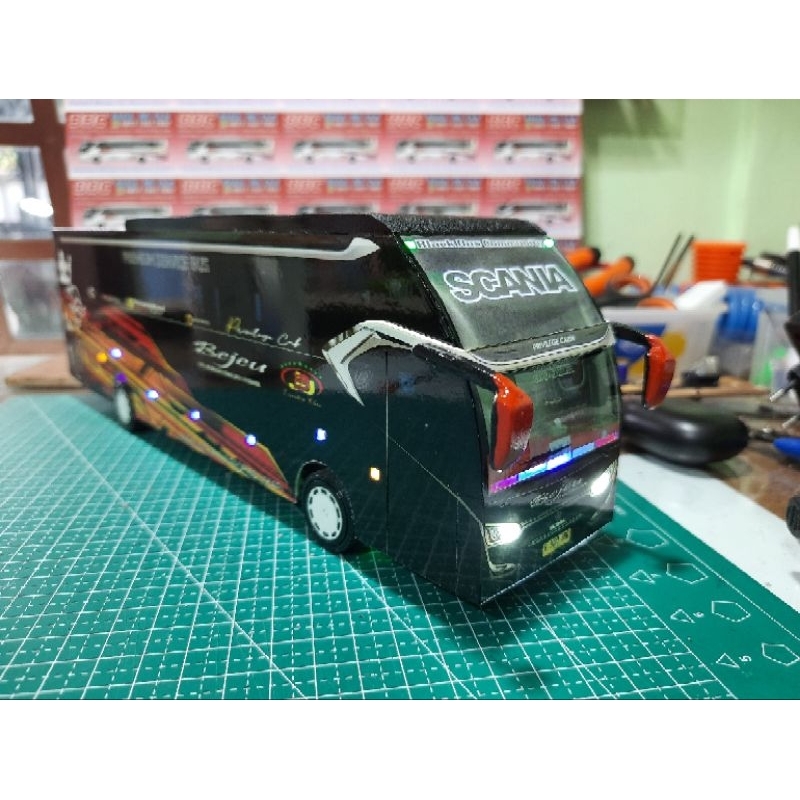 Jual Miniatur bus Remote Control DETIL TERBAIK !!! MODEL TERLENGKAP ...