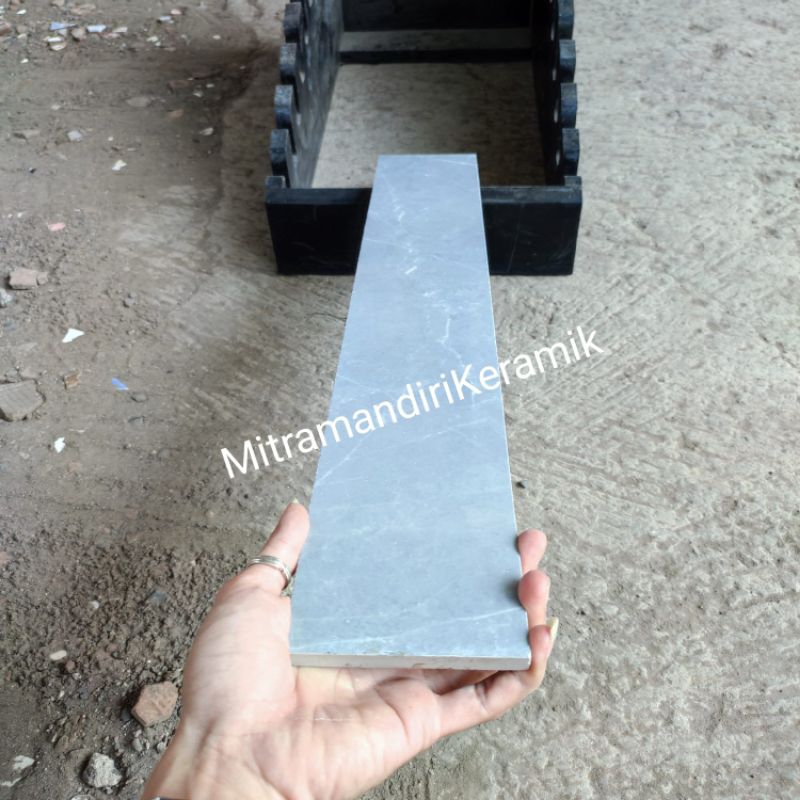 Jual List Plint Granite 10x60/8x60 GREY/GLOSSY | Shopee Indonesia