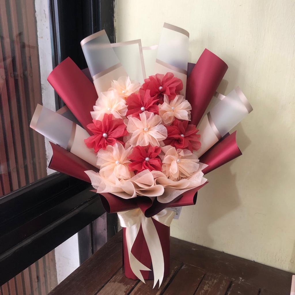 Jual Buket bunga palsu / bunga classic / buket bandung | Shopee Indonesia