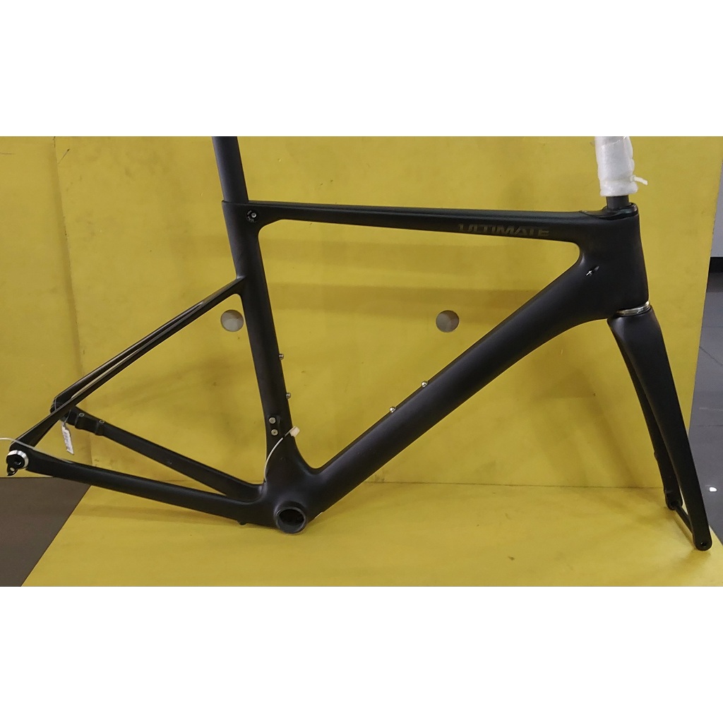 Jual frame roadbike ultimate carbon disc brake original frame carbon ...