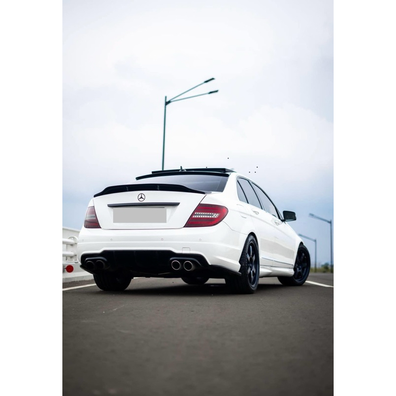 Jual Ducktail Spoiler Benz W204 Renntech Plastik ABS Import | Shopee ...