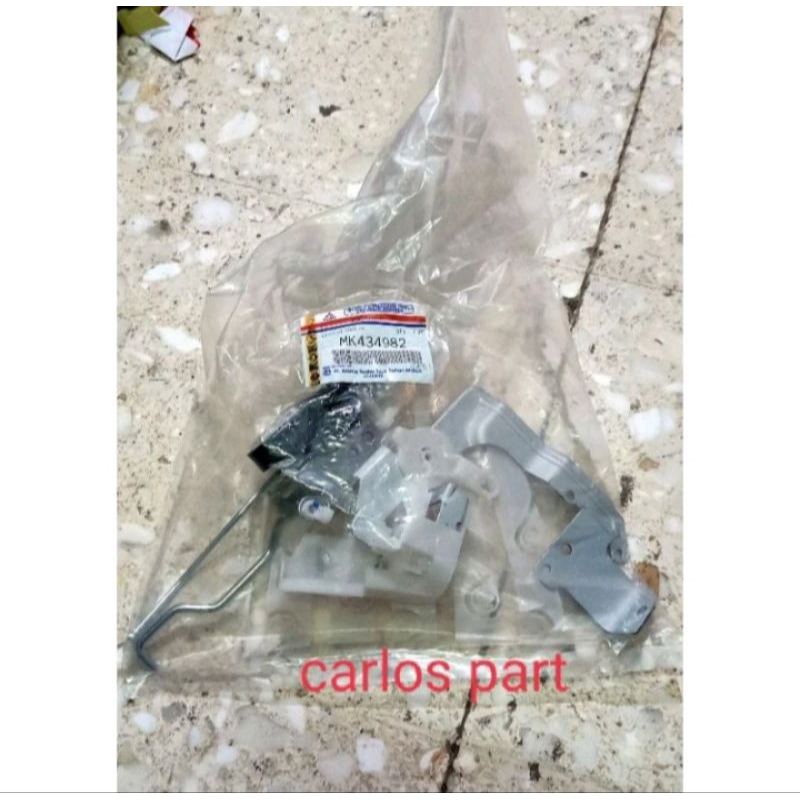 Jual Door lock canter turbo original ps110 ps125 mk434981/mk434982 ...