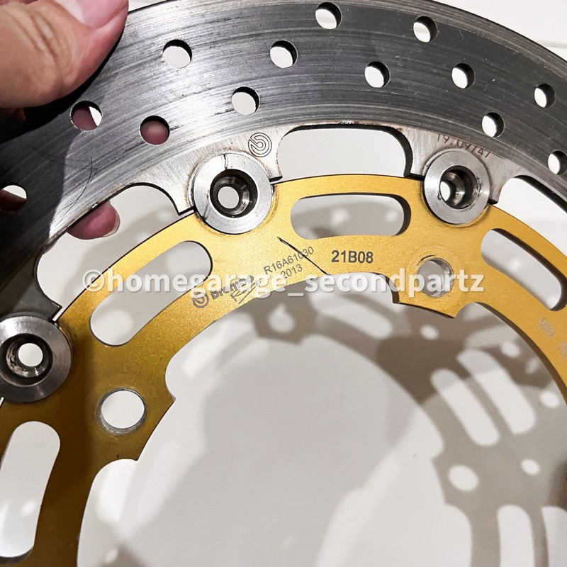 Jual brembo full floating disc xmax r25 300mm originall | Shopee Indonesia