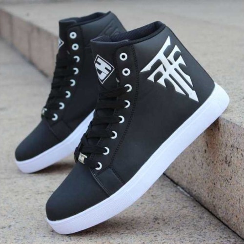 Jual Sepatu Boots Pria Terbaru 2024 Sepatu Pria Kekinian Boots Sepatu ...