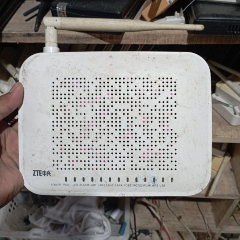 Jual MODEM ROUTER ACCES POINT ZTE GPON ONT MODEL ZXA10 F660 (ANTENA SATU) | Shopee Indonesia