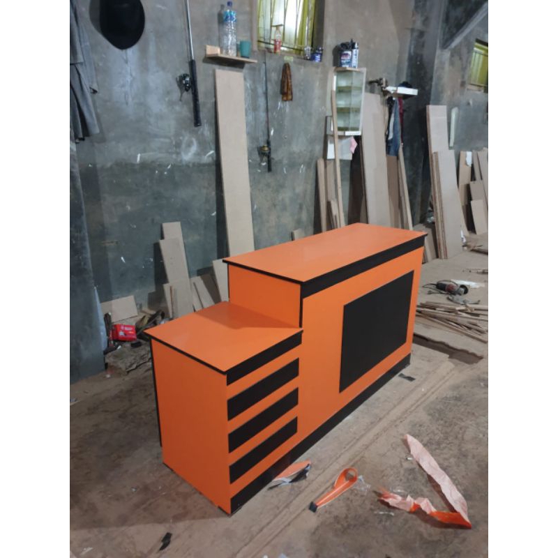 Jual MEJA KASIR LAUNDRY / MEJA TOKO UNDAK ORANGE PUTIH | Shopee Indonesia