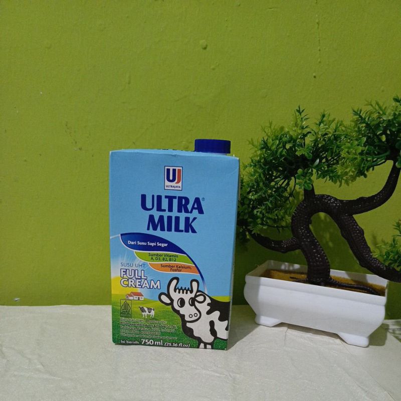 Jual Susu UHT Full Cream Putih / Cokelat Ultra Milk ukuran 750 ml ...