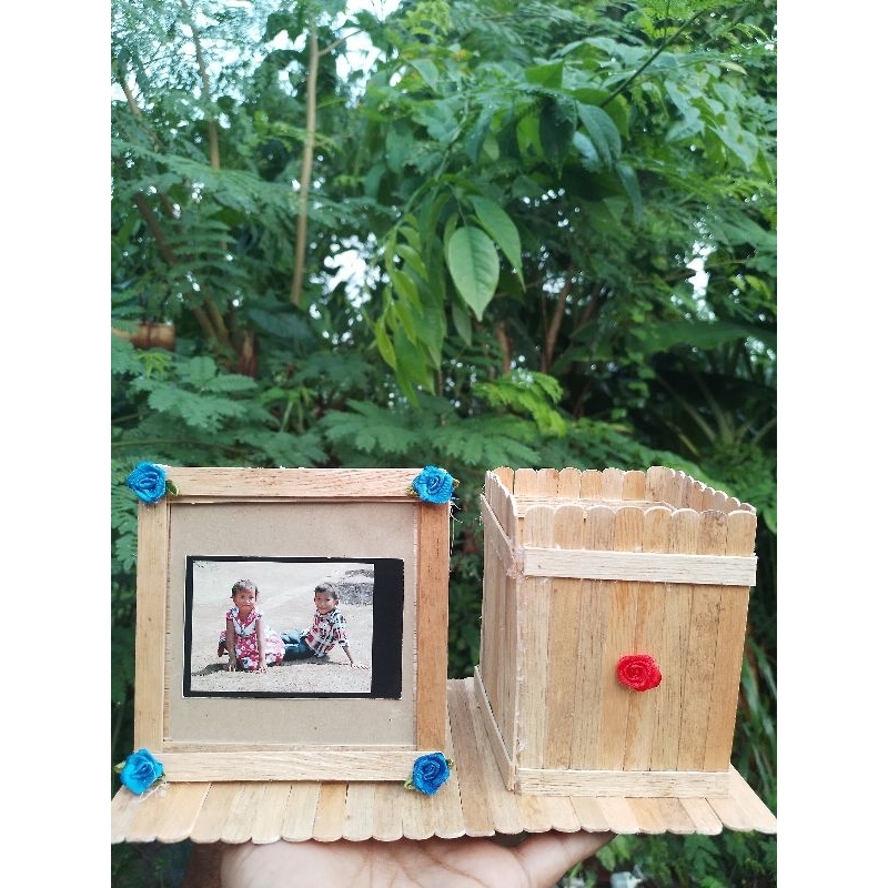 Jual Tempat pensil dan bingkai foto dari stik es krim/ Kerajinan tangan ...